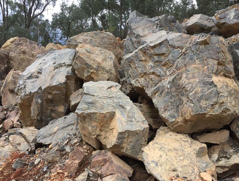 Spec - Rock Spalls 300-700mm | LS Quarry